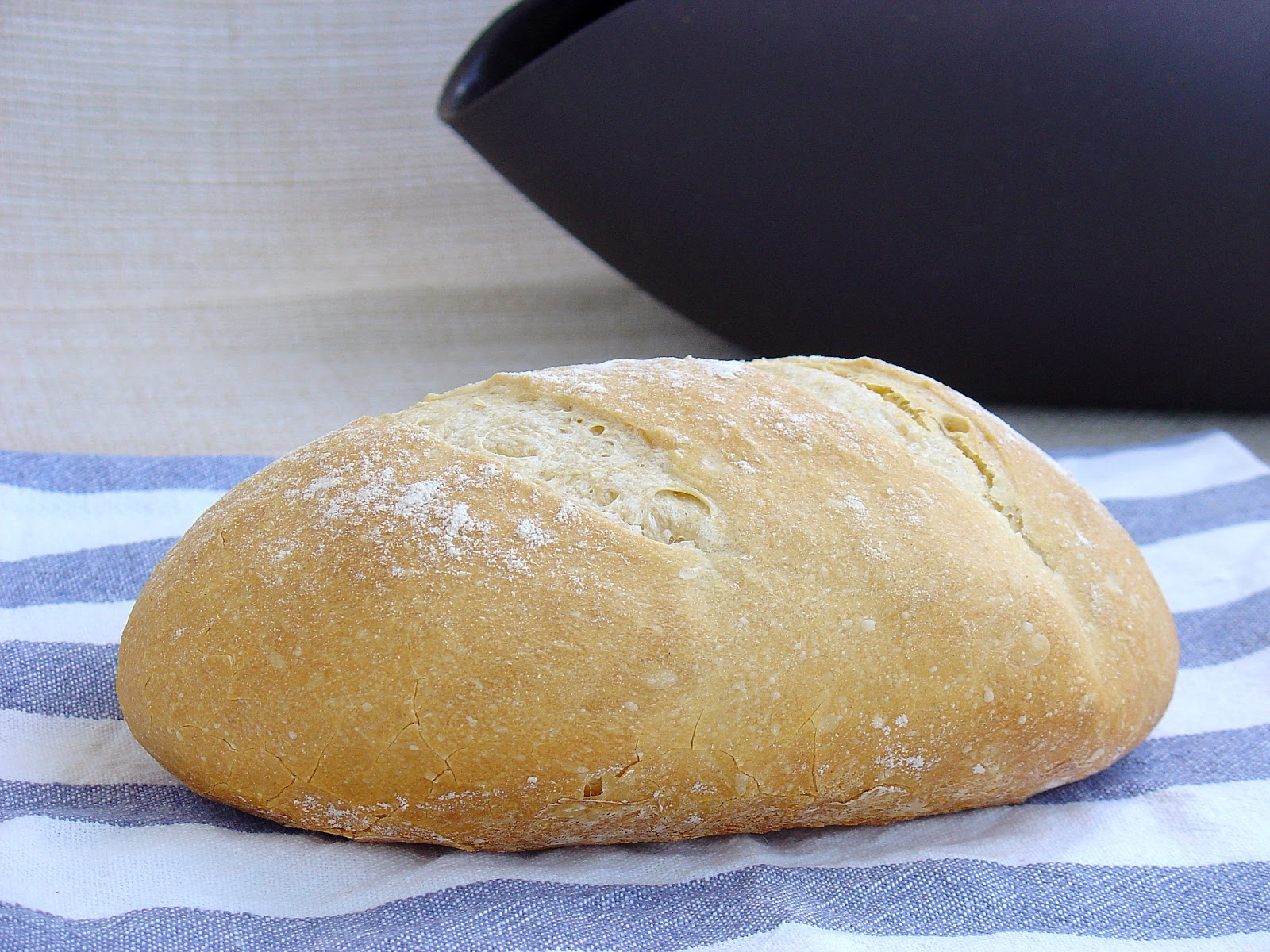 Ma Petite Boulangerie: Pan básico paso a paso en panera lékué