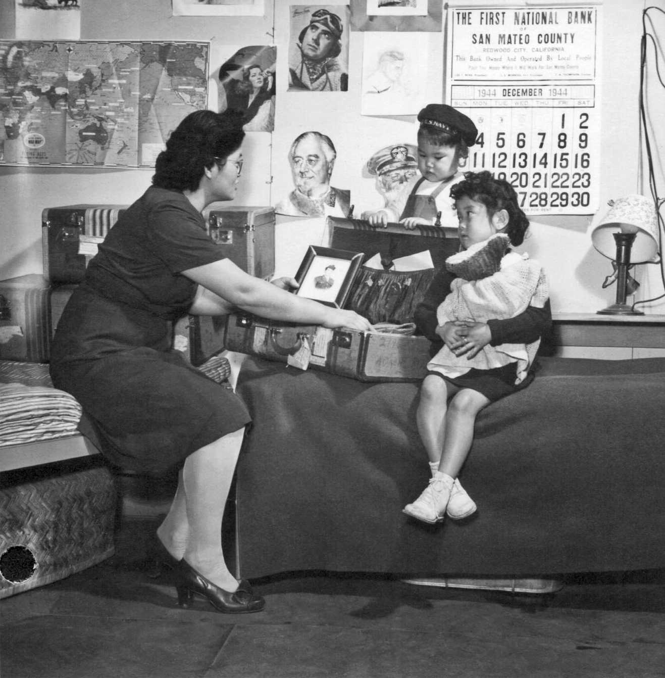 History in Photos: Charles Mace - Japanese Internment