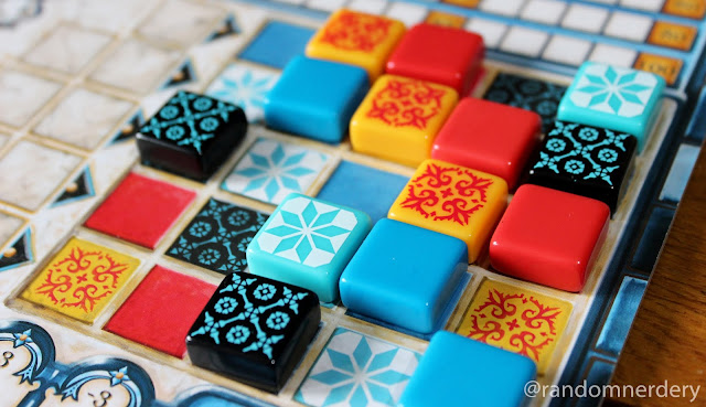 Random Nerdery: Review: Azul board game