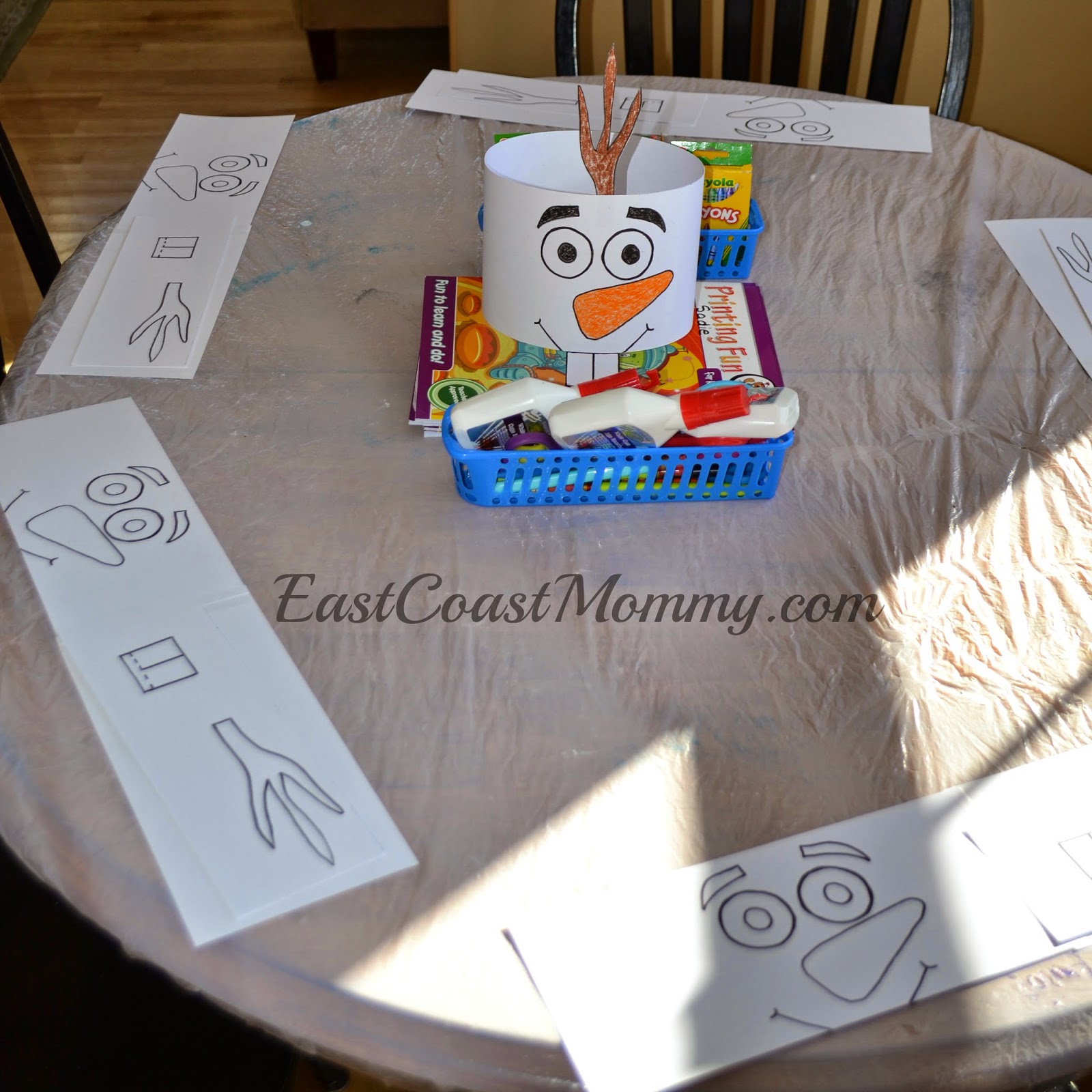 East Coast Mommy: Olaf Hat {free printable template}