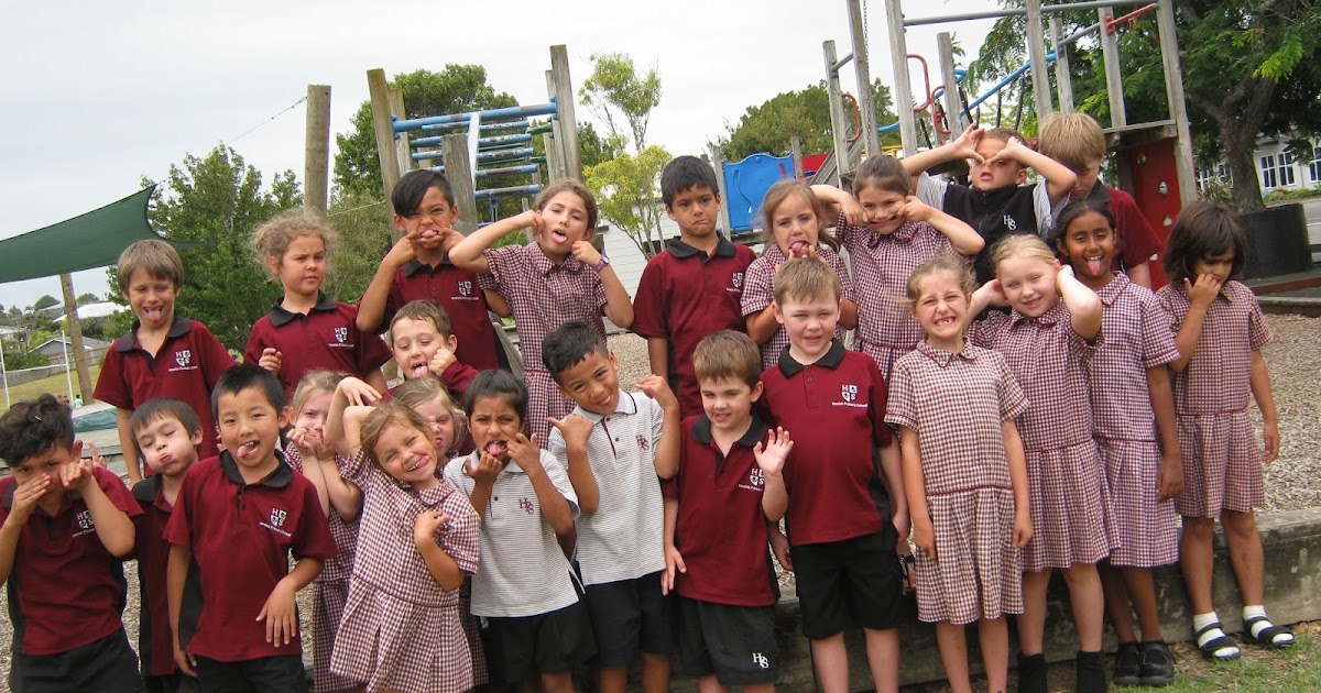 Room 15 @ Howick Primary School 2017: OuR cRa Zy DaY