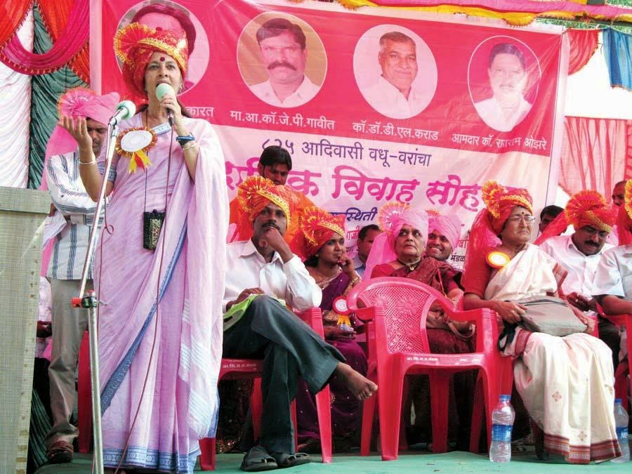 All India Kisan Sabha, Maharashtra: AIKS organises mass marriage of 825 ...