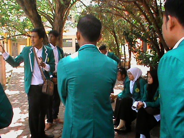 Gule Rampoe (Campur-Campur): Kegiatan Promosi Pendidikan Fisika ...