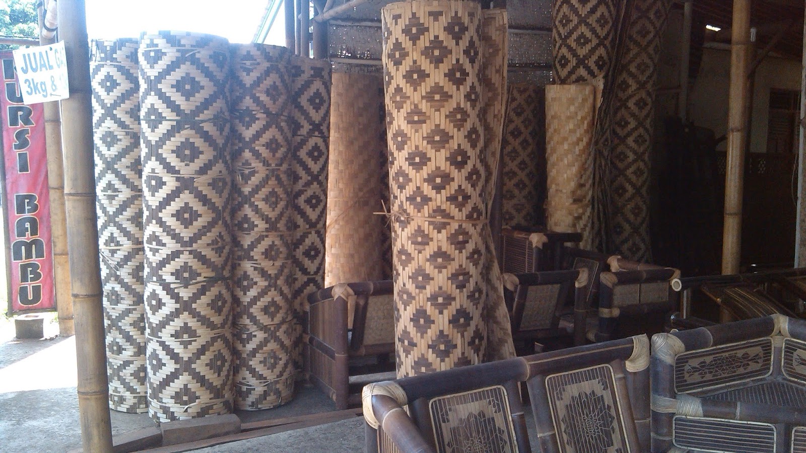 jawanis: ANYAMAN BAMBU BATIK / WOVEN BATIK BAMBOO