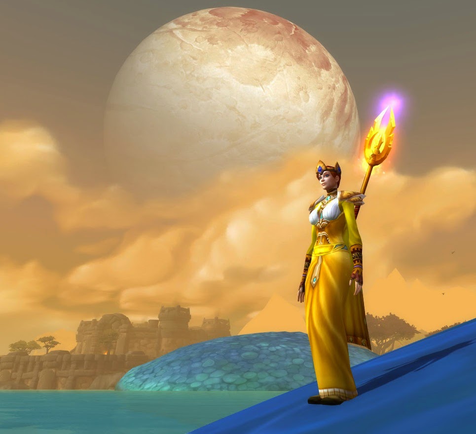 Mage Transmog Selfies (Human Female): Golden Mage (Yellow Mage ...