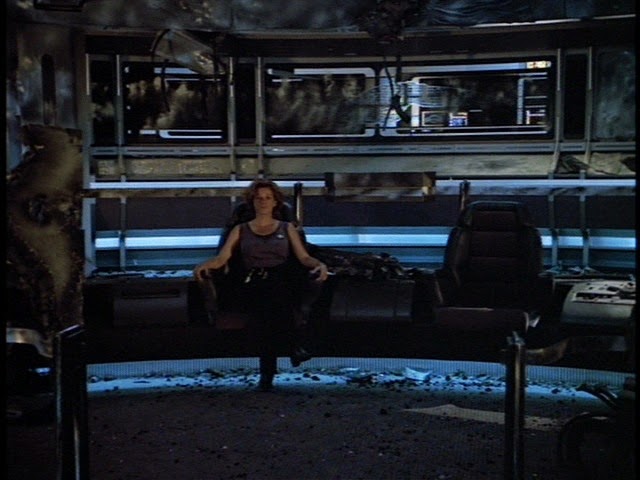 Star Trek: Voyager (1995 - 2001) - Random Musings: 4-8, 4-9. Year of Hell.