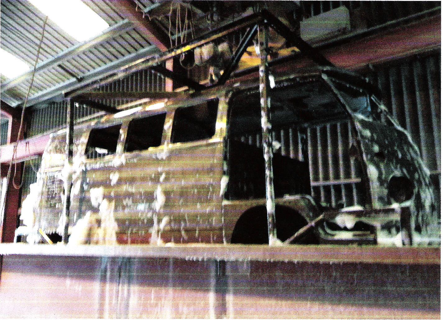 Pauls splitscreen van project: Chemical stripping the van at Enviro strip