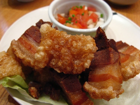 The Chronicles of Ardee: Filipino Food: Bagnet Ilocos