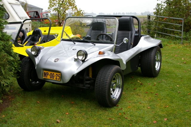 Eduardo Pérez-Ascanio VW. Tenerife: Historia del Escarabajo: Buggy Ruska.