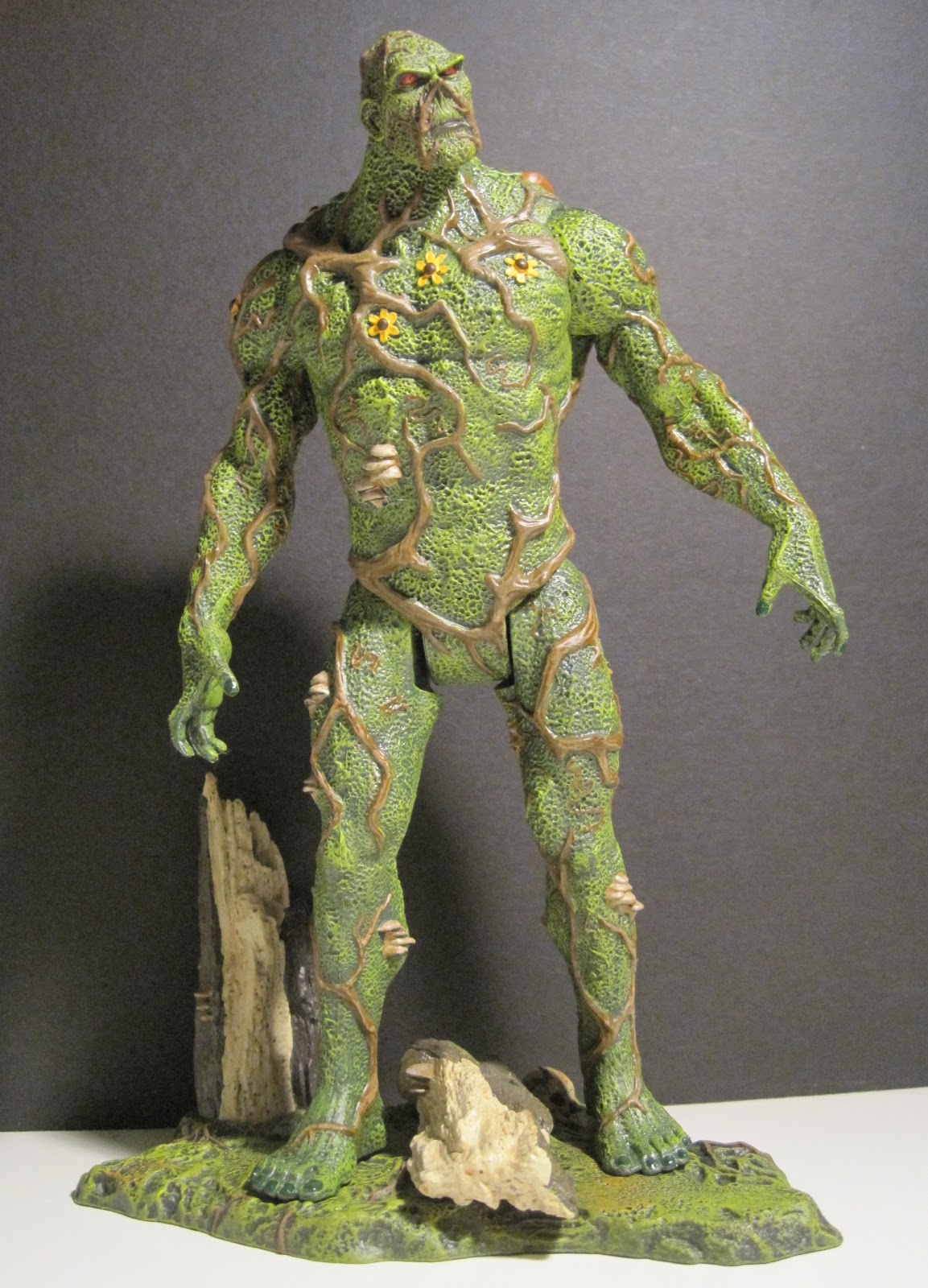 Toy Remix: DC Universe Classics Swamp Thing
