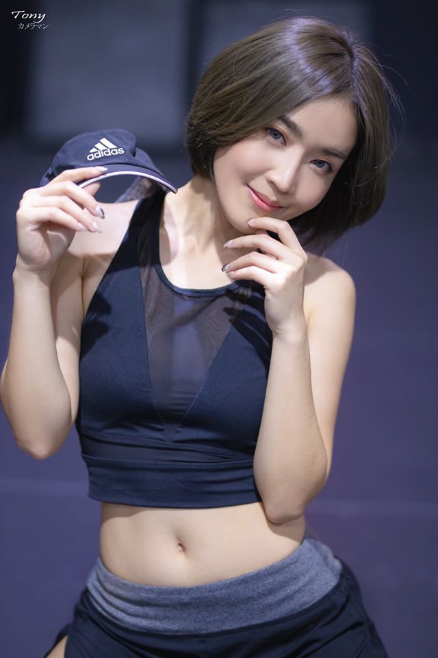 Người đẹp Bew Janekit