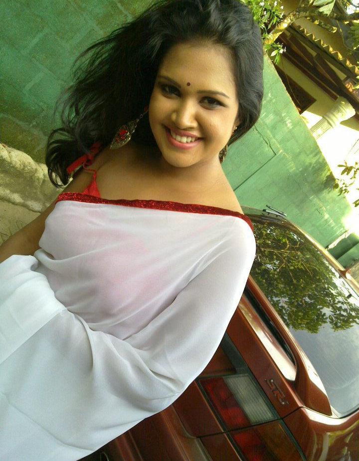 Buvini Chapa Diyalagoda Sri Lanka Hot Picture Gallery