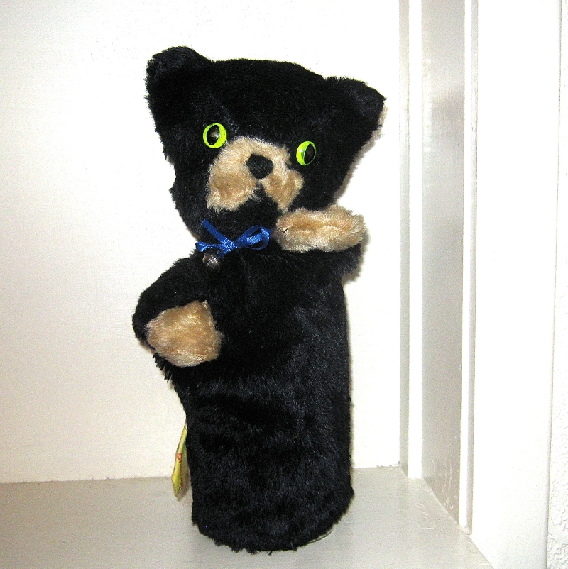 PollyKay and Sidders: Vintage Glove Puppets