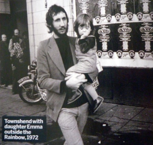 * A Young Vintage Wholigan *: It's a Girl, Mrs Walker!