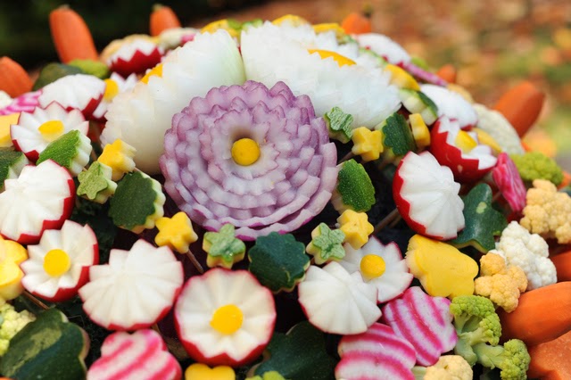 Evan and Lauren's Cool Blog: 6/24/14: Crudite Creations Artistry With Food