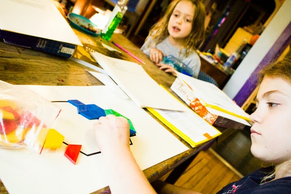 Craft Knife: Pattern Block Math Play