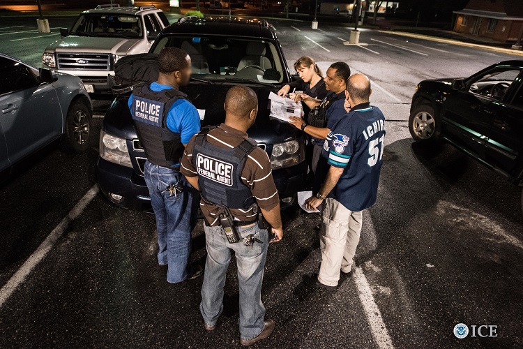 Paul Davis On Crime: 50 Fugitives Suspected Of Human Rights Vilations ...