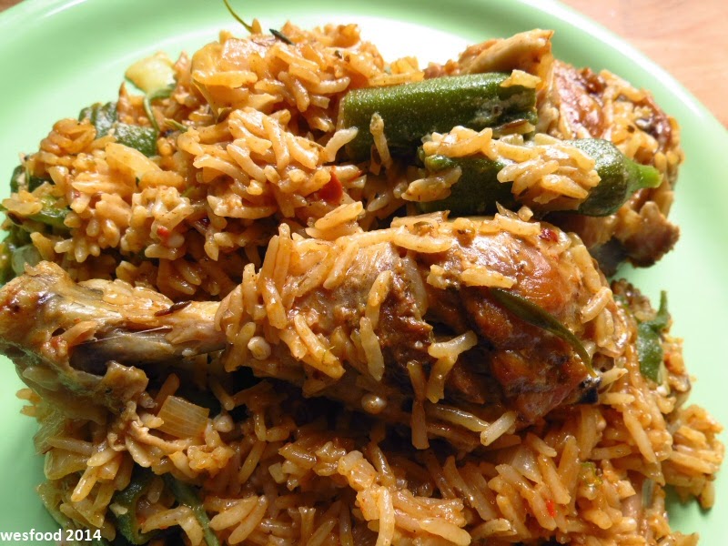 WesFood - Herr Westerhausen kocht ...: Reis mit Huhn und Okraschoten
