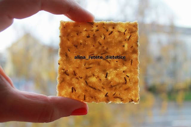 Retete Montignac : Crackersi cu rozmarin