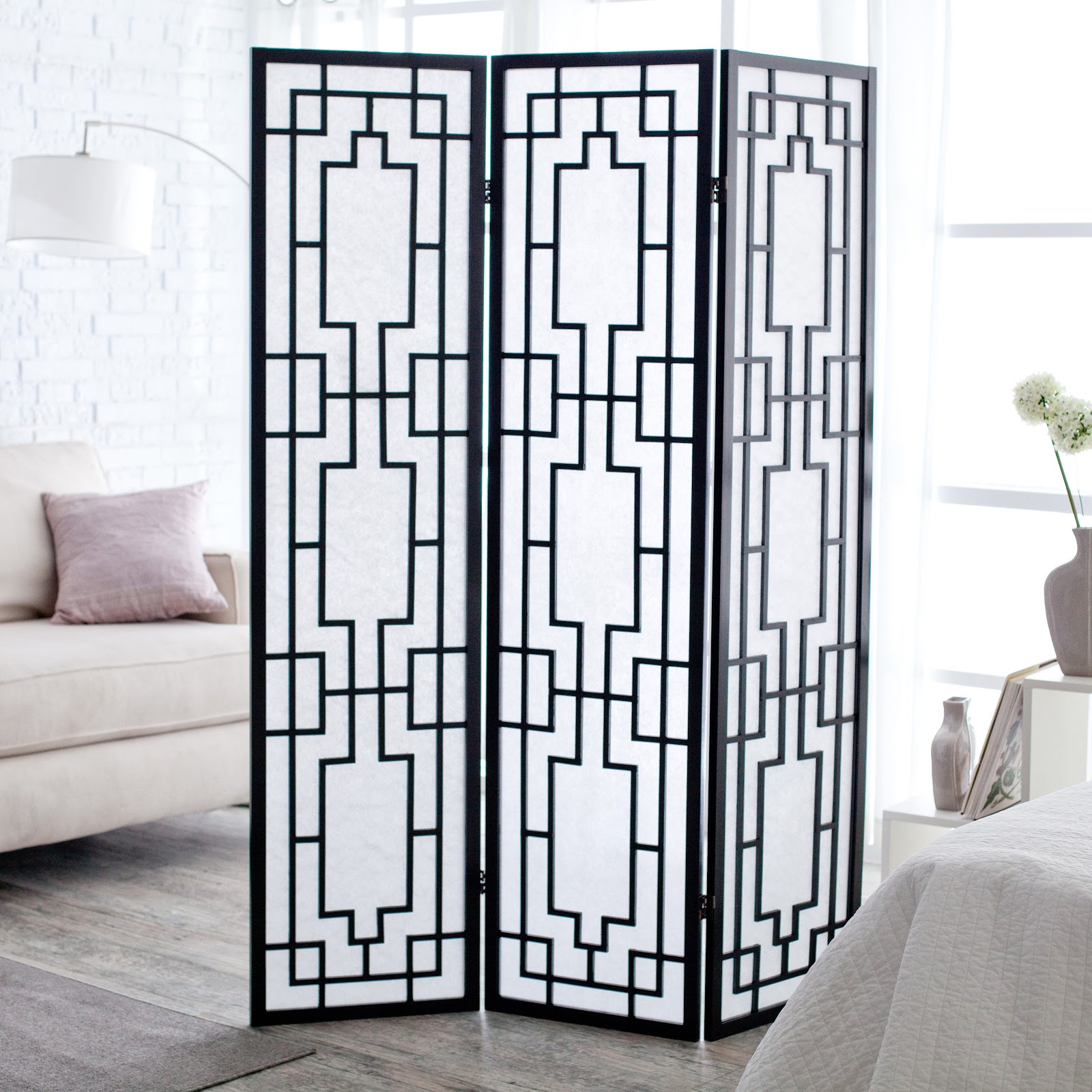 Deco: Paravan decorativ de interior si paravan despartitor