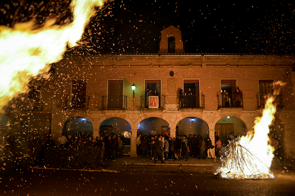 SEMANA SANTA NAVA DEL REY: NAVA DEL REY AVIVA SU DEVOCIÓN