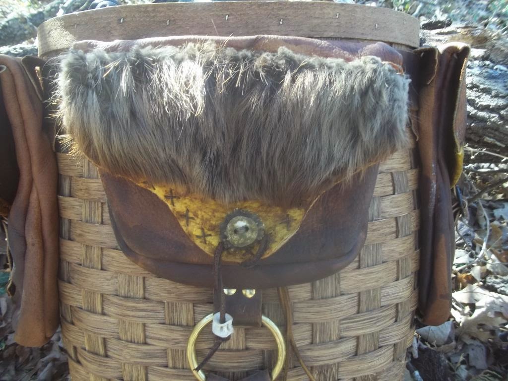 Skab Leatherworks: An up date on Wayne's Trapper Pack Basket