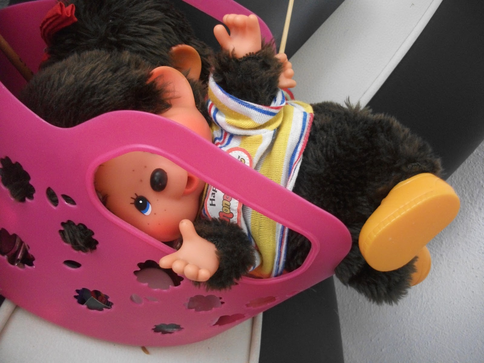 Monchhichis haciendo