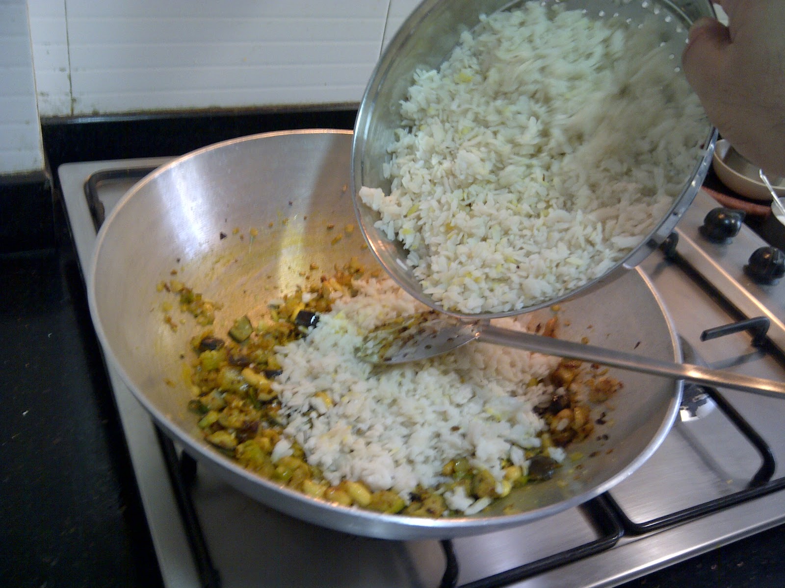 AMU'S RECIPES: Eggplant Poha (Vangi Pohe)