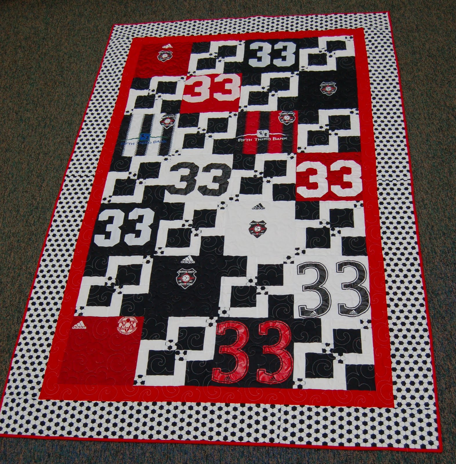 Follow Your Bliss: The Finished Soccer Quilt