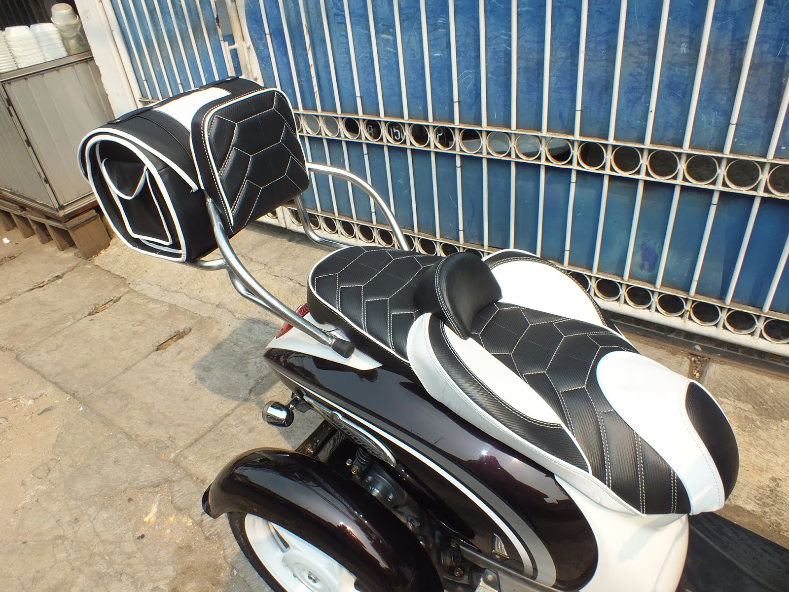 Modifikasi JOK MOTOR: JOK SCOOPY KARBU Pesanan IBU ETI Tangerang