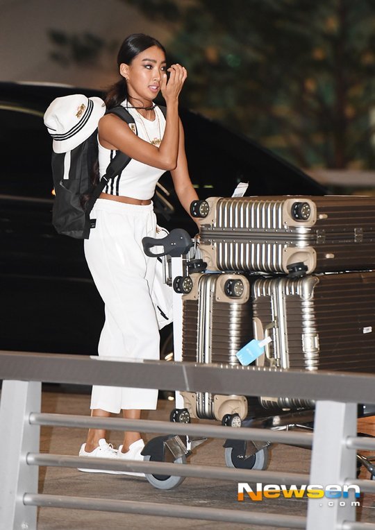 Moon Gabi is off to the jungle with luggage in tow