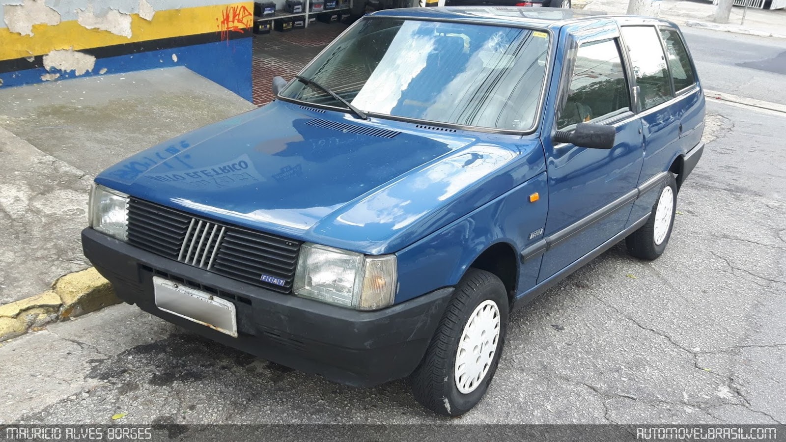 Carros da Minha Família: Fiat Elba CS, 1988, Azul Florença.