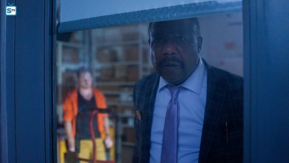 The Mist - Show and Tell - Review: "Uneven, But We're Getting Somewhere"