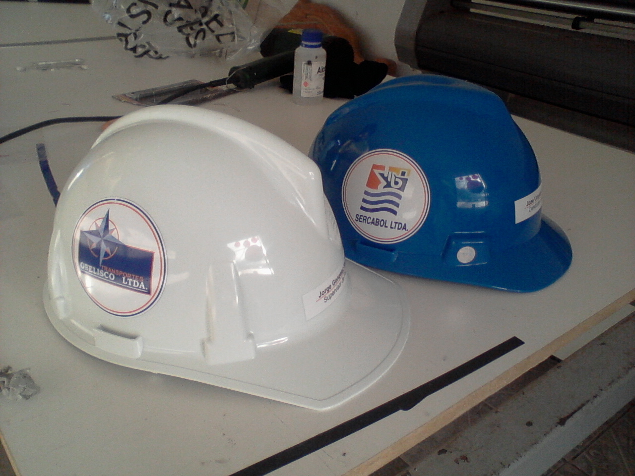 impronta ... gráfica y multimedia: Adhesivos Stickers para cascos