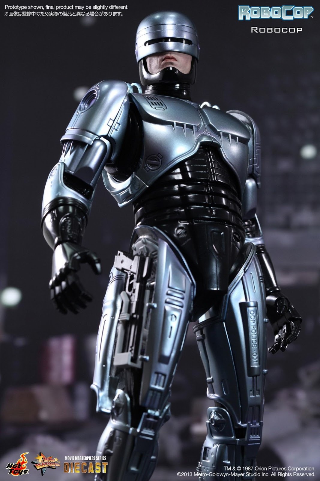 FORTY42: Preorder now! Hot Toys Robocop