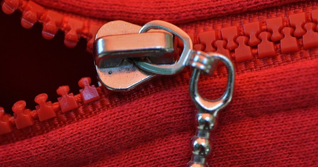 Advantages of Using Zip Lock Bags Over Other Bags - Plastic Bag Source