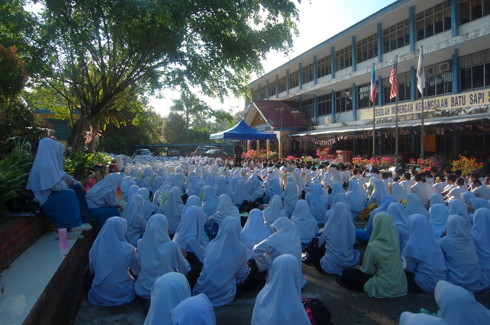 LAMAN WEB RASMI SMK BATU SAPI: Januari 2013