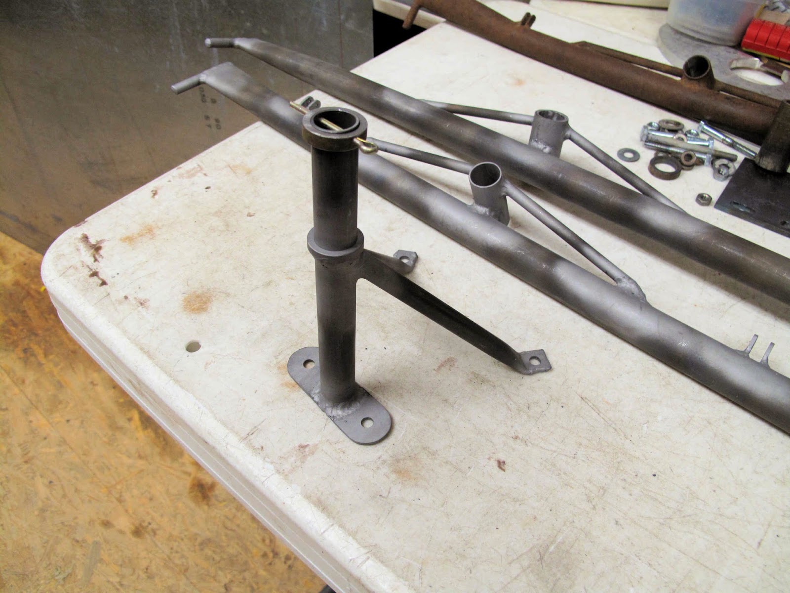 WACO NINE Rebirth: Standard Rudder Bar and Front Cockpit Pedestal Welded