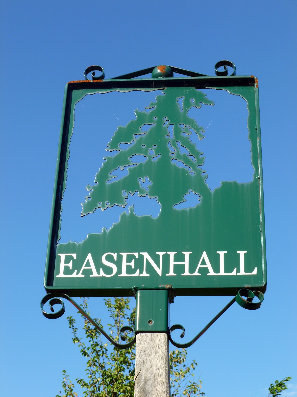 Today Around Coventry: My Favourite House In Easenhall
