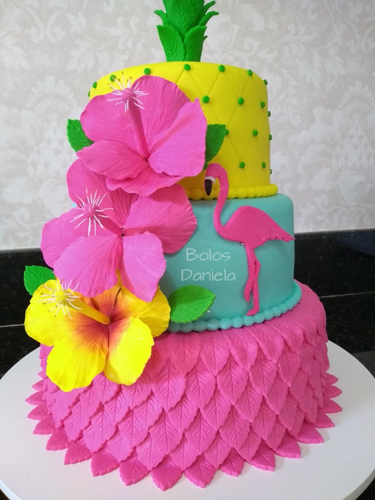 Bolos Daniela Itaúna MG: Bolos Flamingo e Tropical