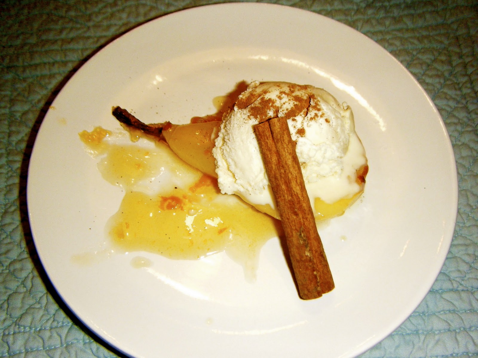 Katie-Kate's Kitchen: Apricot-Glazed Pears