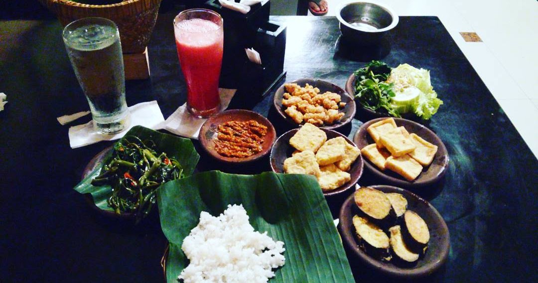 Info Travel Jogja: Nomor 1. Waroeng Spesial Sambal (SS) Jakal (jalan ...