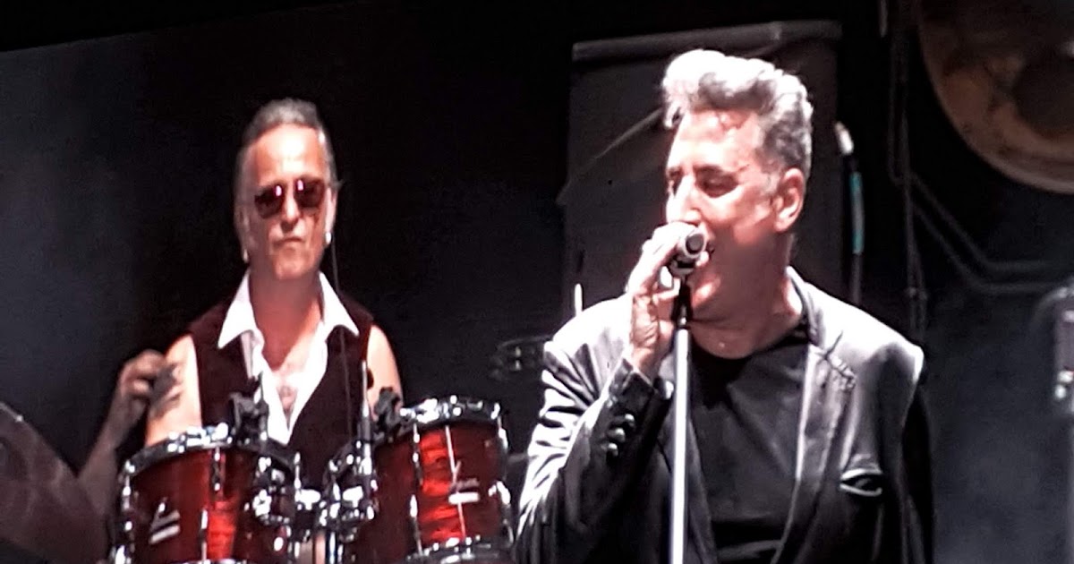 Loquillo y "40 Años de Rock & Roll Actitud": el ritmo de Sevilla