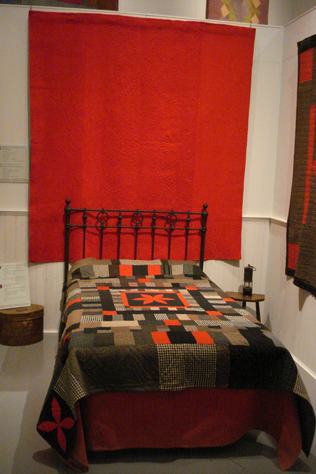 Welsh Quilts: Welsh Quilt Centre, Lampeter - 3