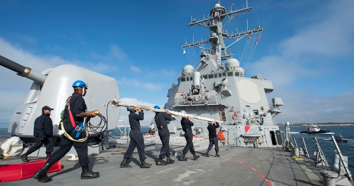 Coronel Von Rohaut: En la reactivada base americana de Rota, Cádiz-España