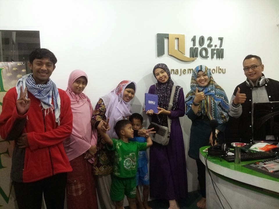Pertama Kalinya Siaran di Radio, Talkshow BAW di MQFM-Bandung | Leyla Hana
