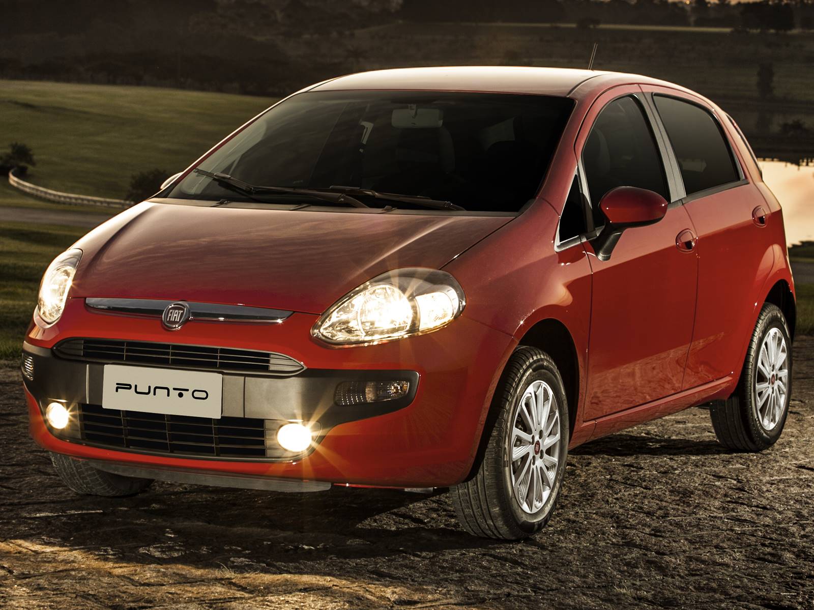 Fiat Punto 2017: preços, versões, itens de série e opcionais