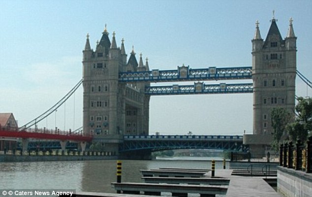 Chinese Duplicature | HISTORIES OF THINGS TO COME