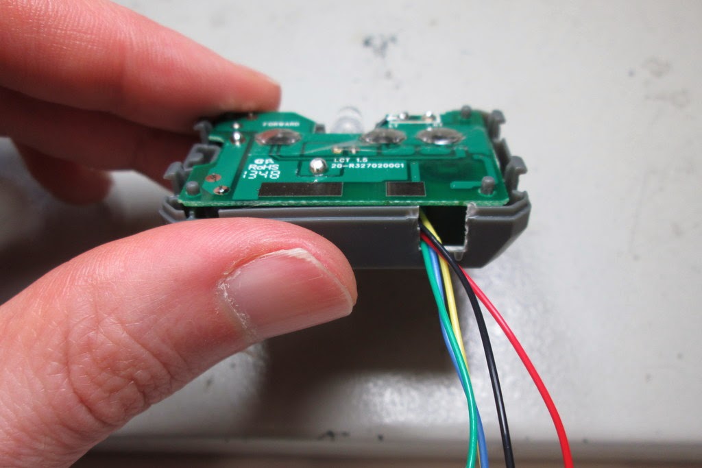 EEG Hacker: Arduino Control of a Hex Bug EEG Hacker: Arduino Control of a Hex Bug