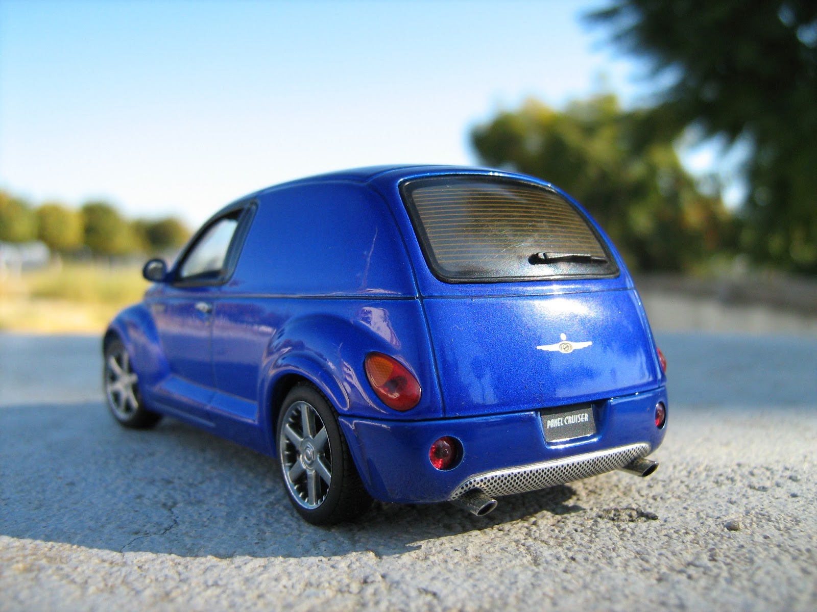 El Garaje Algabeño: Chrysler PT Cruiser Panel Van de AutoArt